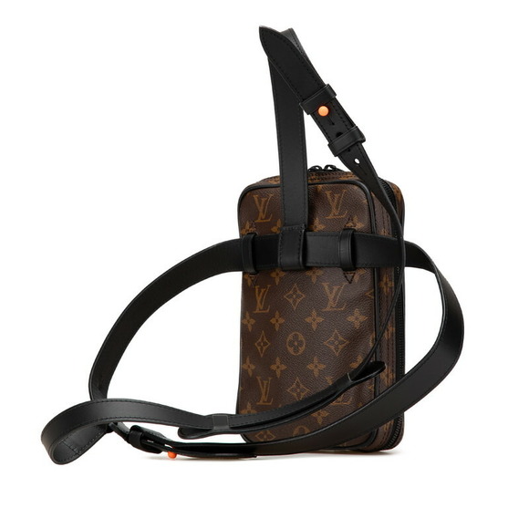 Louis Vuitton | Bags | Louis Vuitton Ray Solar Brown Monogram Utility ...